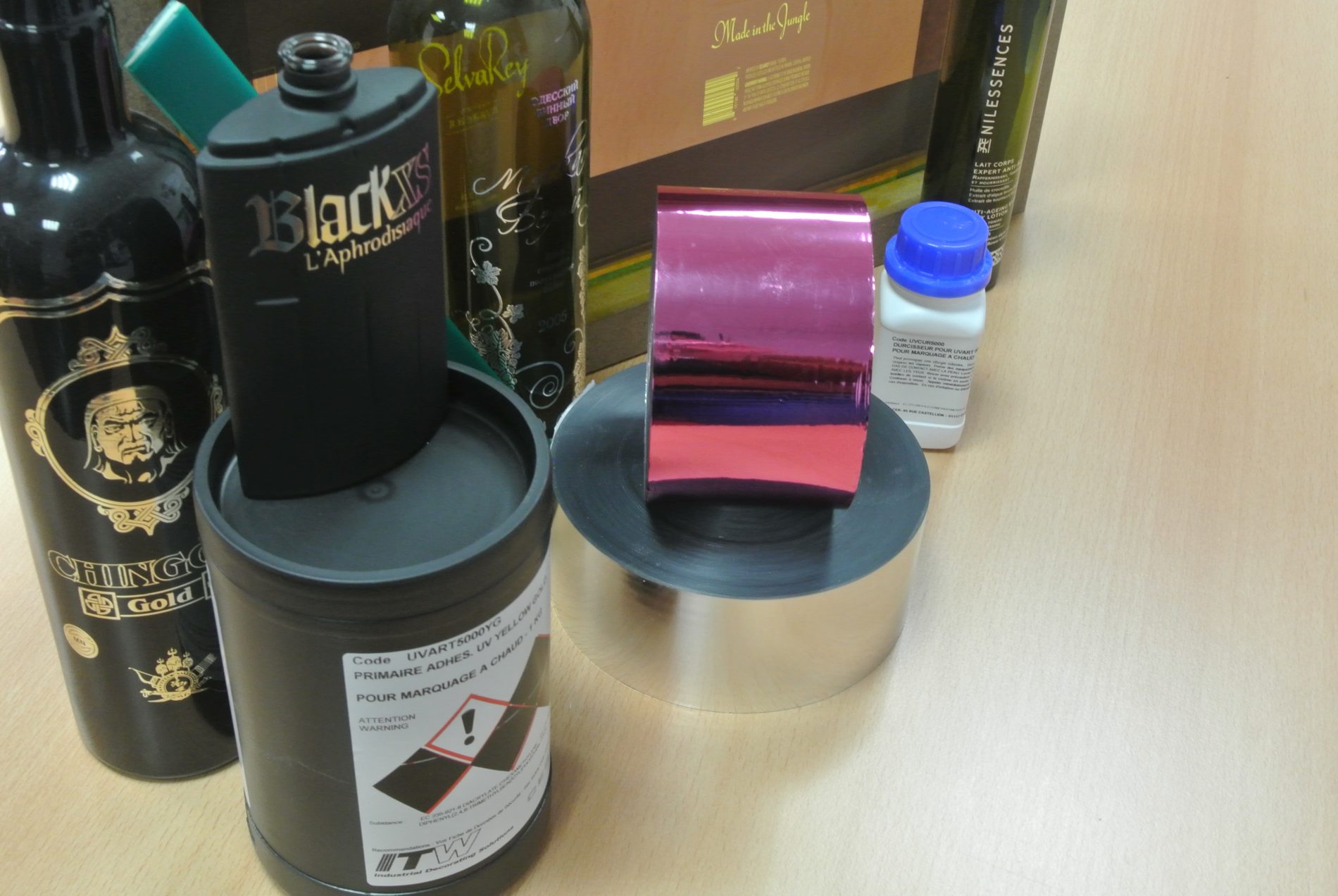 Hot Stamp for Fragrance and Glass Cosmetic Packaging
